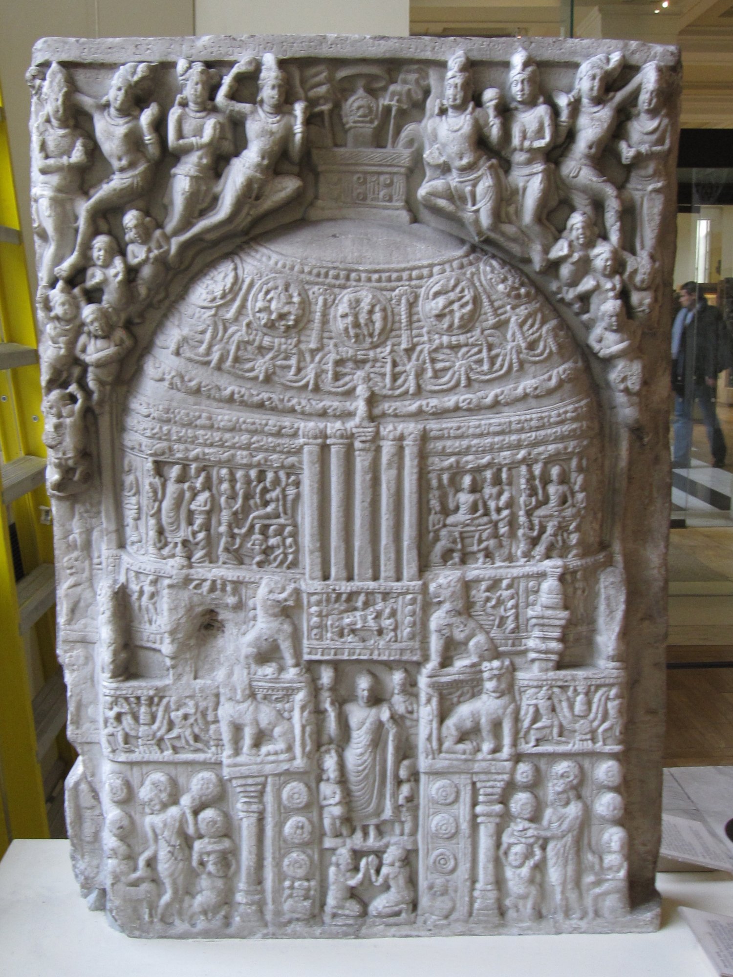 Amaravati Stupa and the School of Sculpture